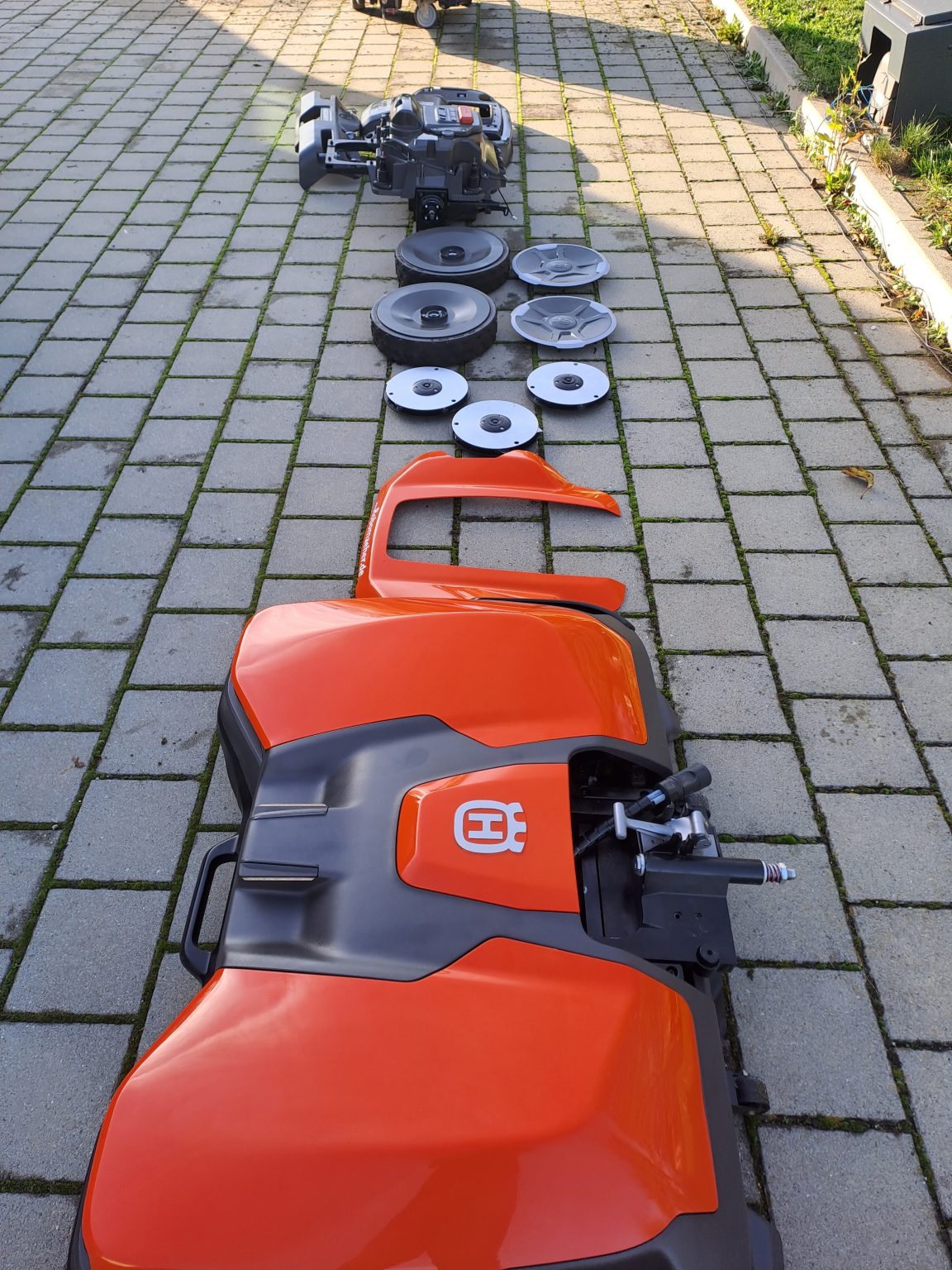 Großflächenmäher Ceora - Automower von Husqvarna