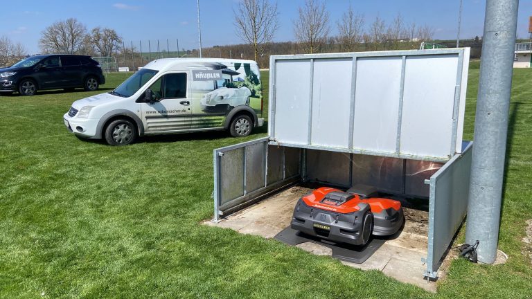 Großflächenmäher Ceora - Automower von Husqvarna